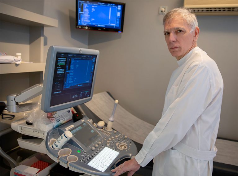 Dr. Μανώλης Δουλγεράκης Γυναικολόγος Λαπαροσκόπος